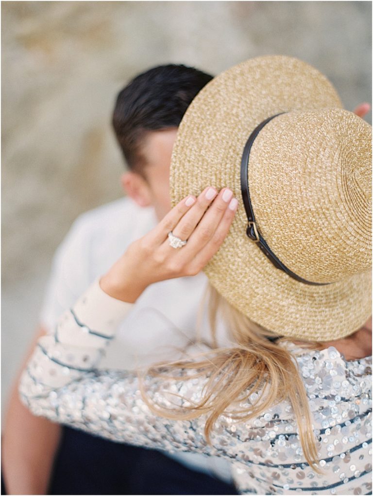 The perfect top 20 Engagement poses - Krystle Akin Blog