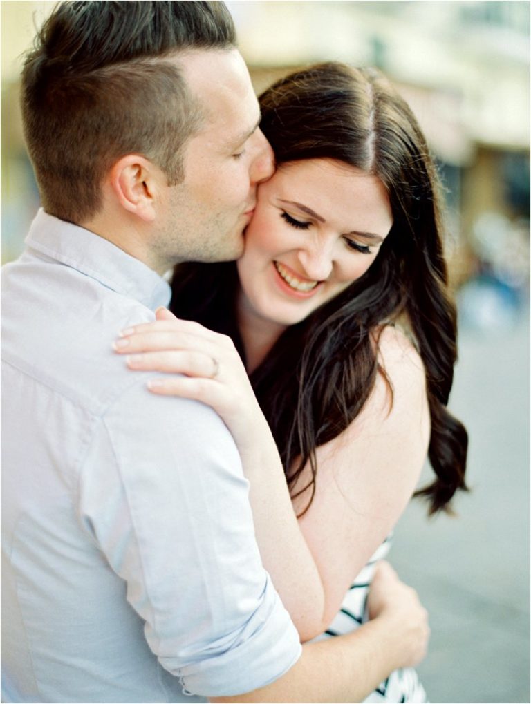 The perfect top 20 Engagement poses - Krystle Akin Blog